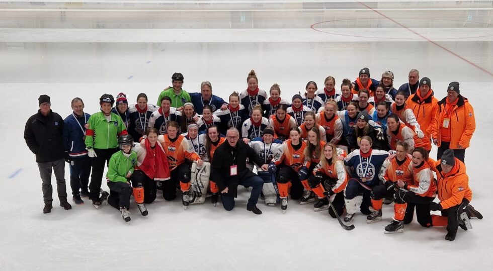 2023 WCS WOMEN - WORLDBANDY.COM